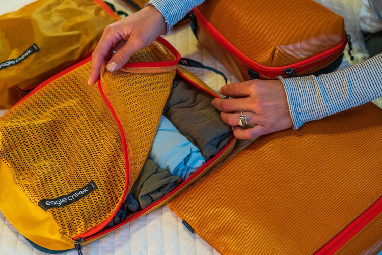 How To Use Packing Cubes: Folding, Packing & More! | Eagle Creek